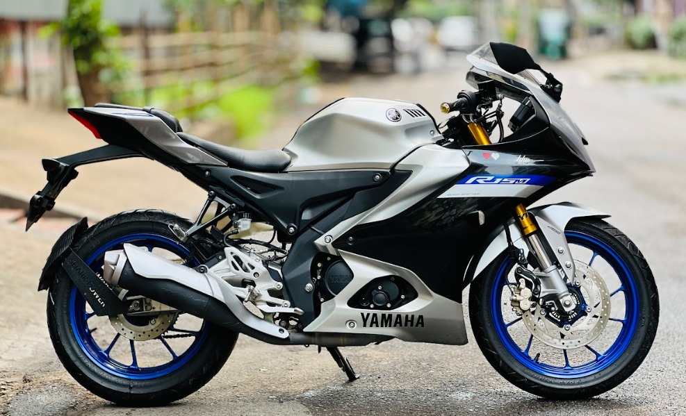 Yamaha R15M ABS INDO Silver 5550KM