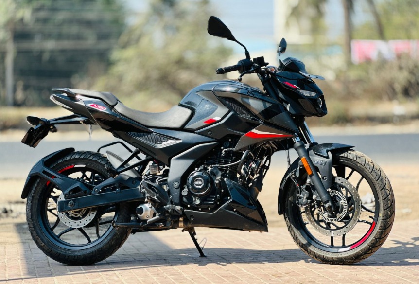 PULSER N160 ABS Black 7250KM