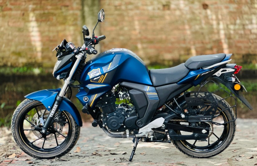 Yamaha FZS V2 Blue 1450KM
