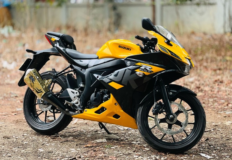 Suzuki GSXR ABS Yellow 8120KM