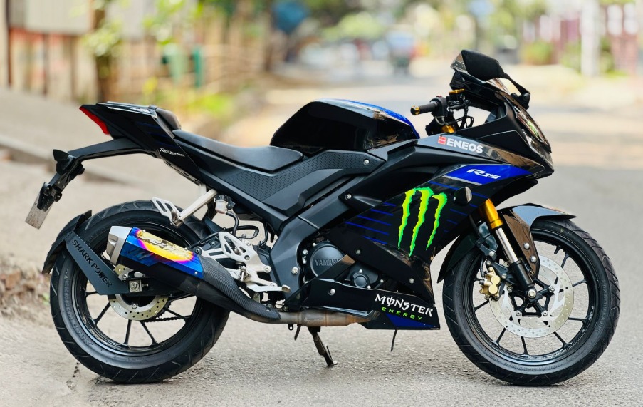 Yamaha R15 V3 Monster Thai 9000KM