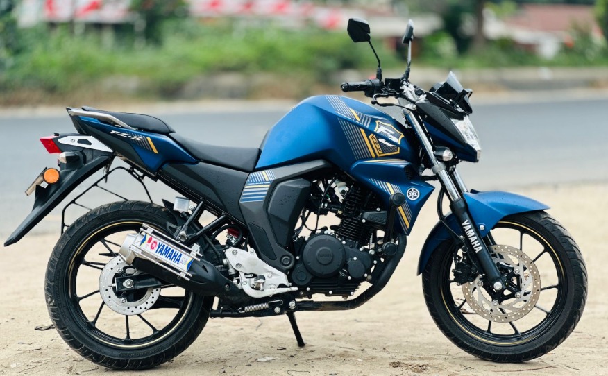 Yamaha FZS V2 Blue 2850KM