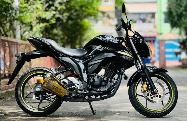 Suzuki Gixxer Monotone Grey Green 1850KM