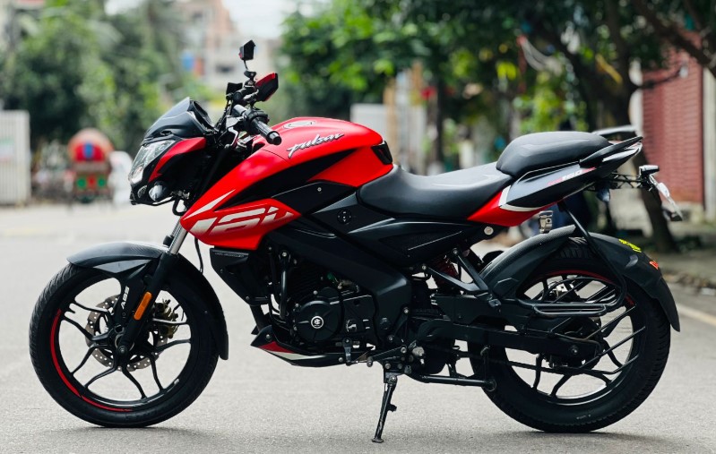 Bajaj Pulsar NS ABS Red 2800KM