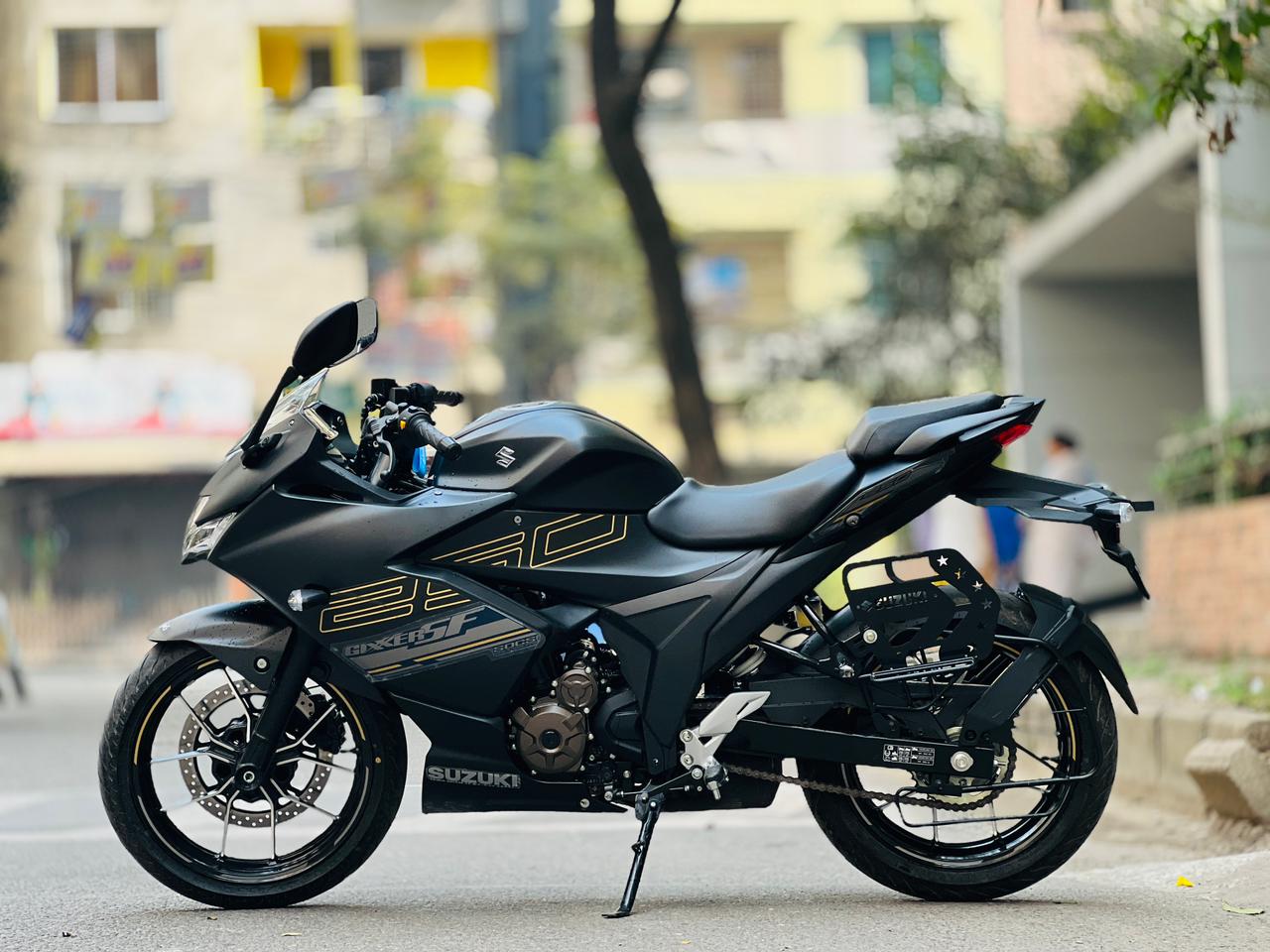 SF 250 FI-ABS(INDIAN)560KM