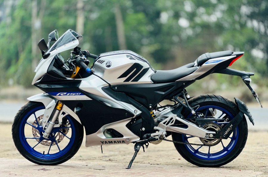 Yamaha R15M ABS Silver INDO 7580KM