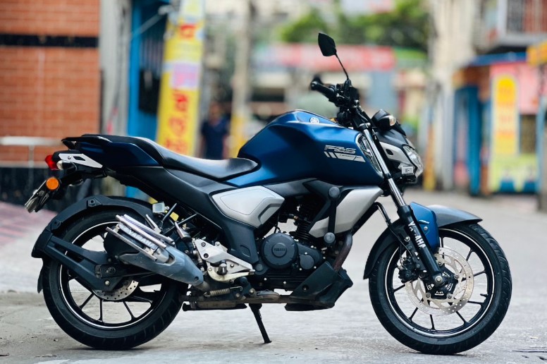 Yamaha FZS V3 Blue 14950KM