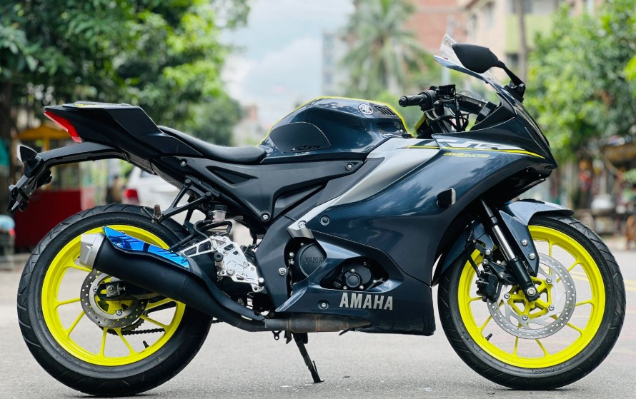 Yamaha R15 V4 Aggressive Grey INDO 1450KM