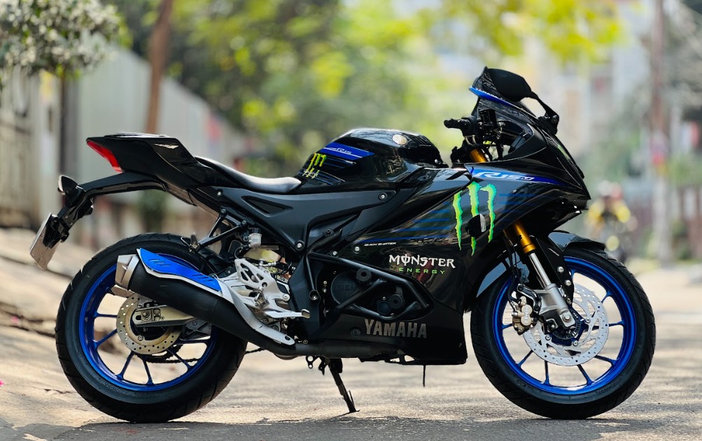 Yamaha R15M Monster INDO 9350KM