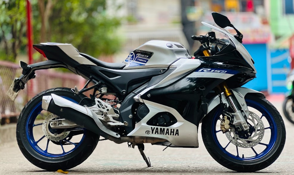 Yamaha R15M ABS Silver INDO 13000KM