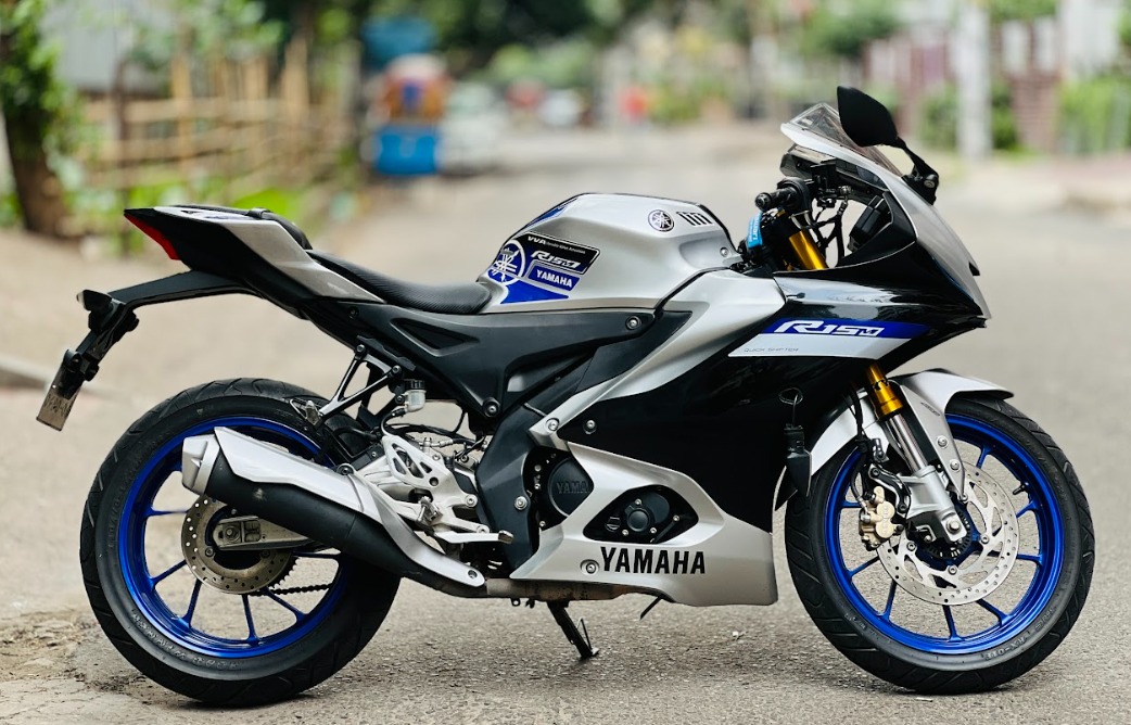 Yamaha R15M ABS Silver INDO 12500KM