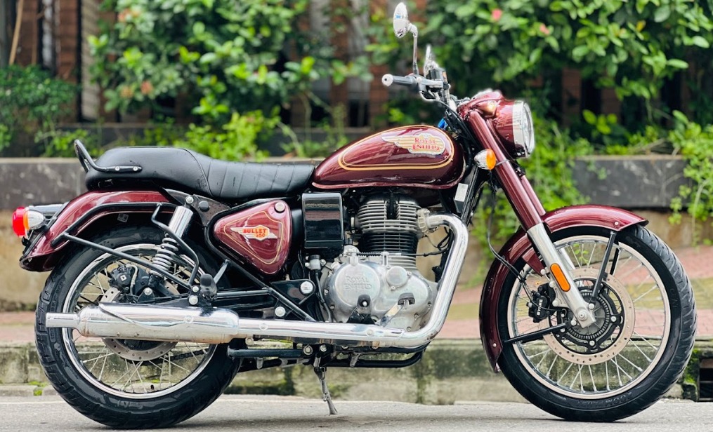 Royal Enfield Bullet 350 Maroon 2500KM
